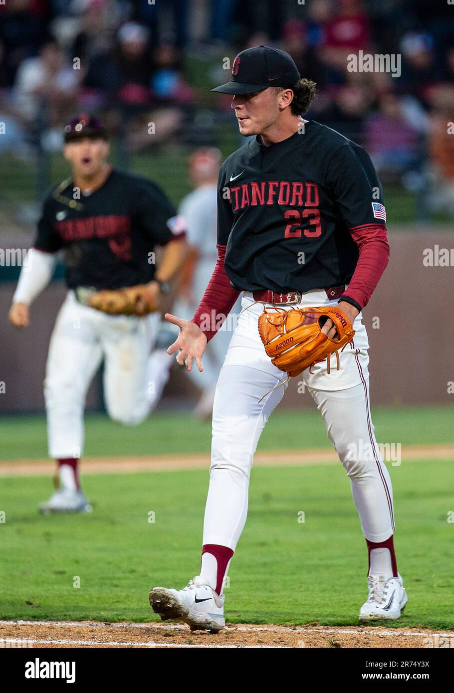 Stanford pitcher joey dixon hi-res stock photography and images - Alamy