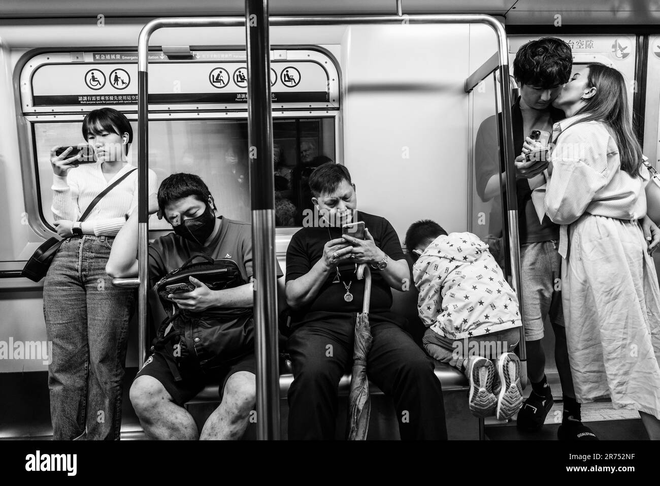 Passengers On A MTR Train, Hong Kong, China Stock Photo - Alamy