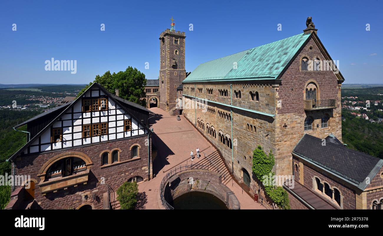 Eisenach, Germany. 12th June, 2023. The sun shines into the inner ...