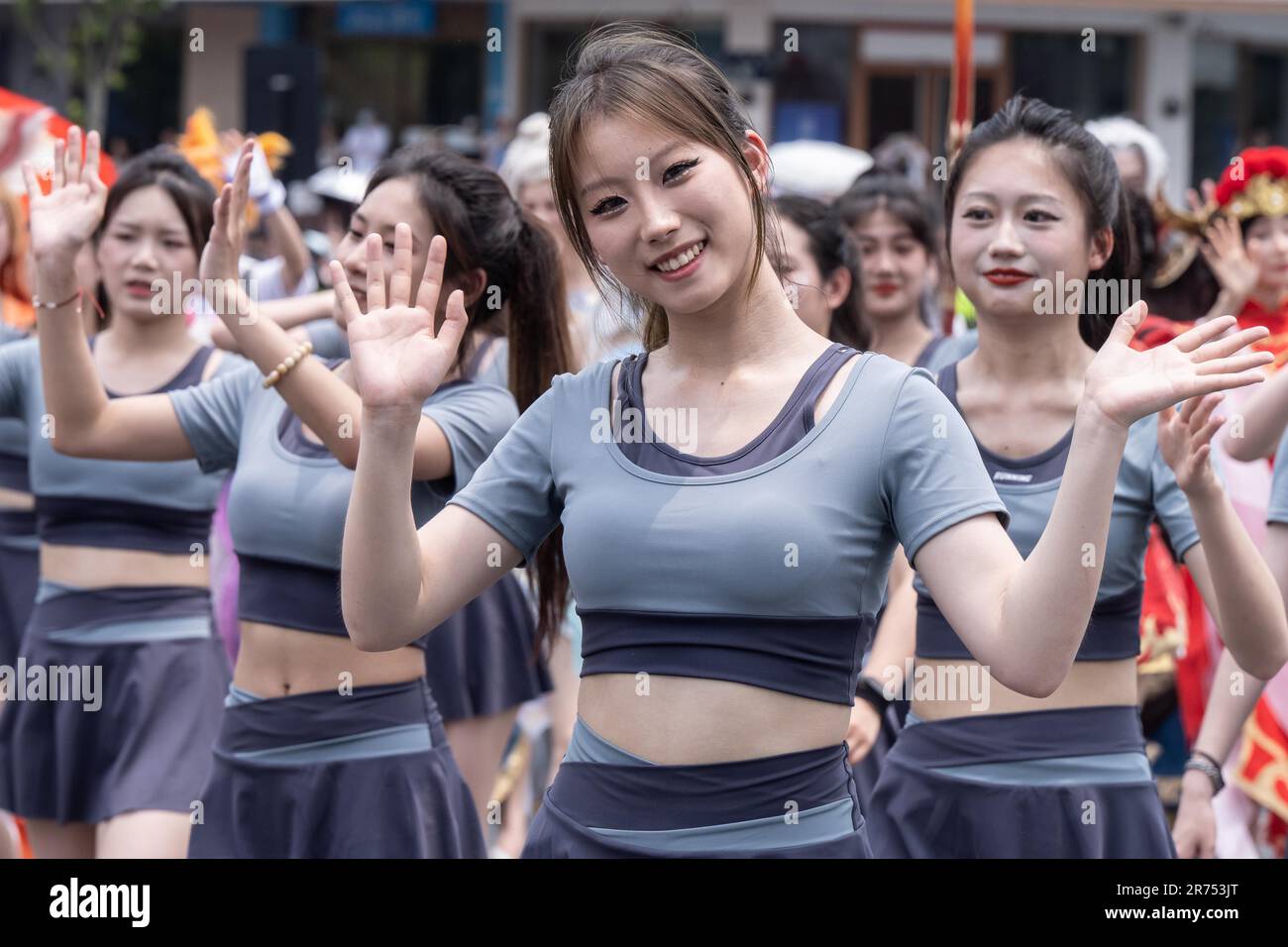A parade activity welcoming the 19th Asian Games starts in Hangzhou ...