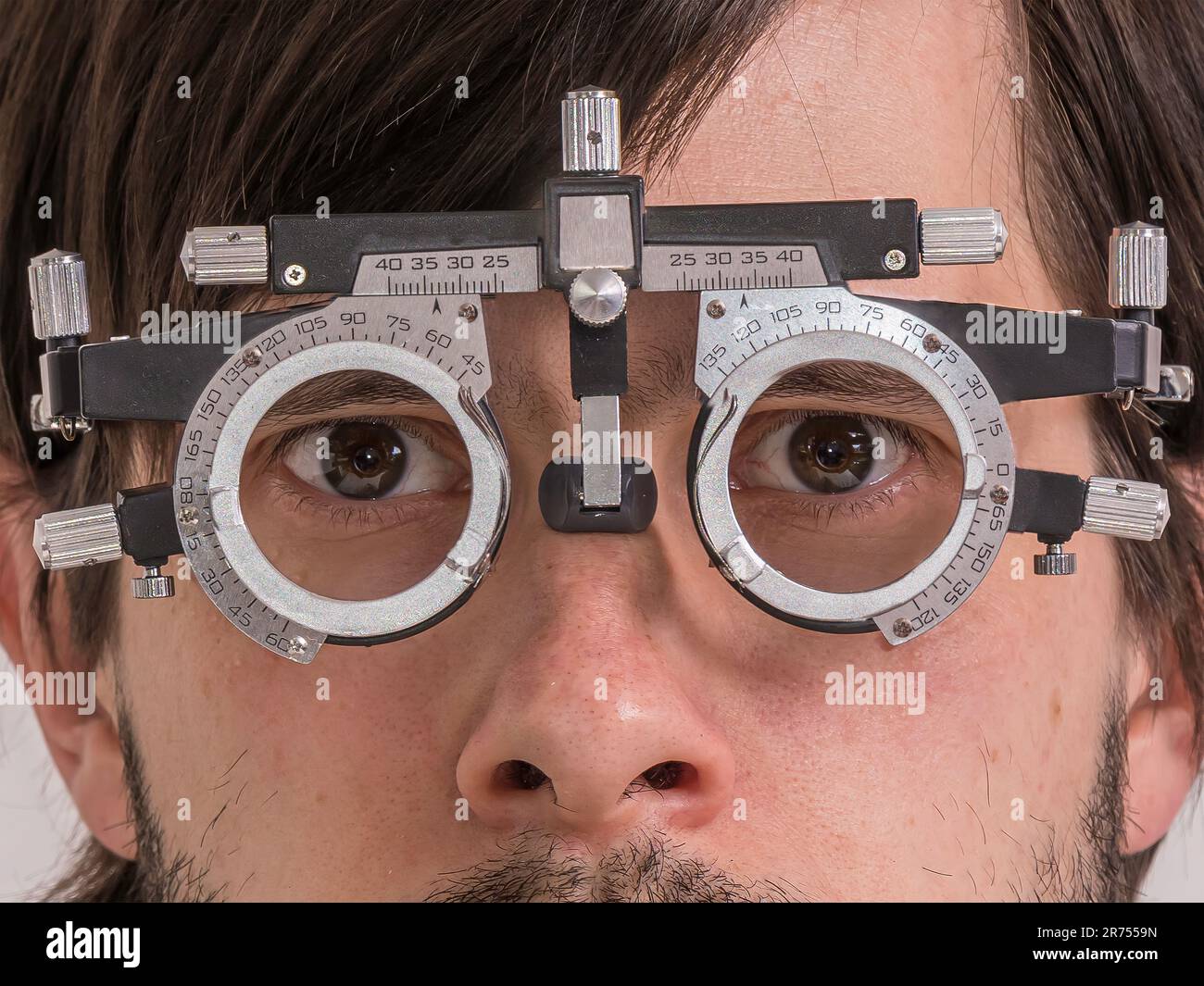 Frame consultation hi-res stock photography and images - Alamy