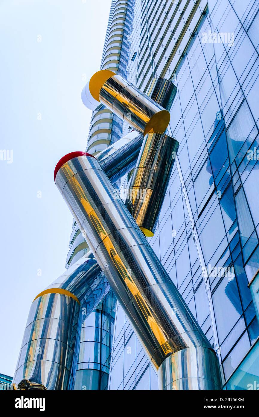 Bloor east toronto building hi-res stock photography and images - Alamy