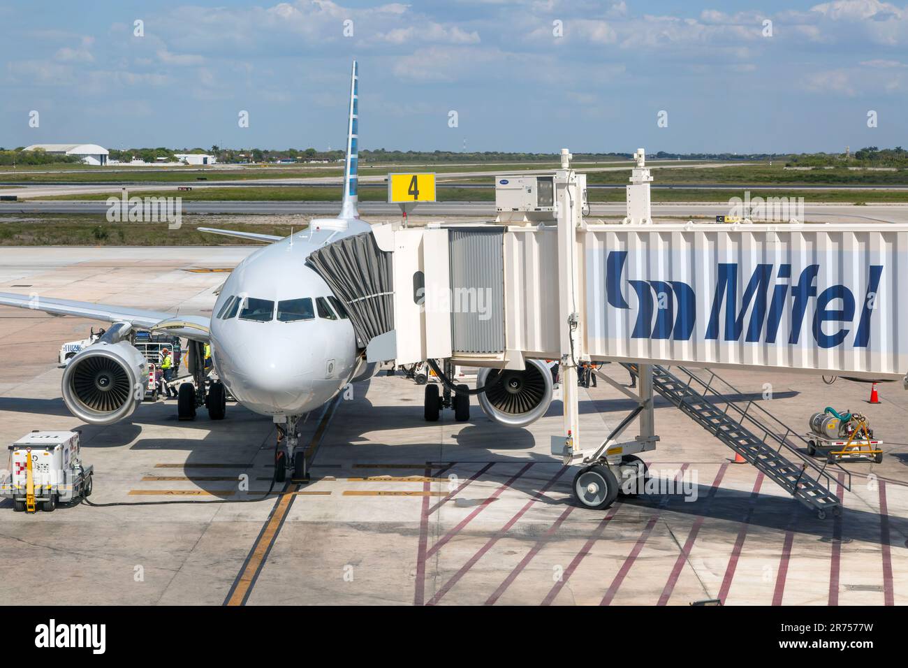 Merida international airport hi-res stock photography and images - Alamy