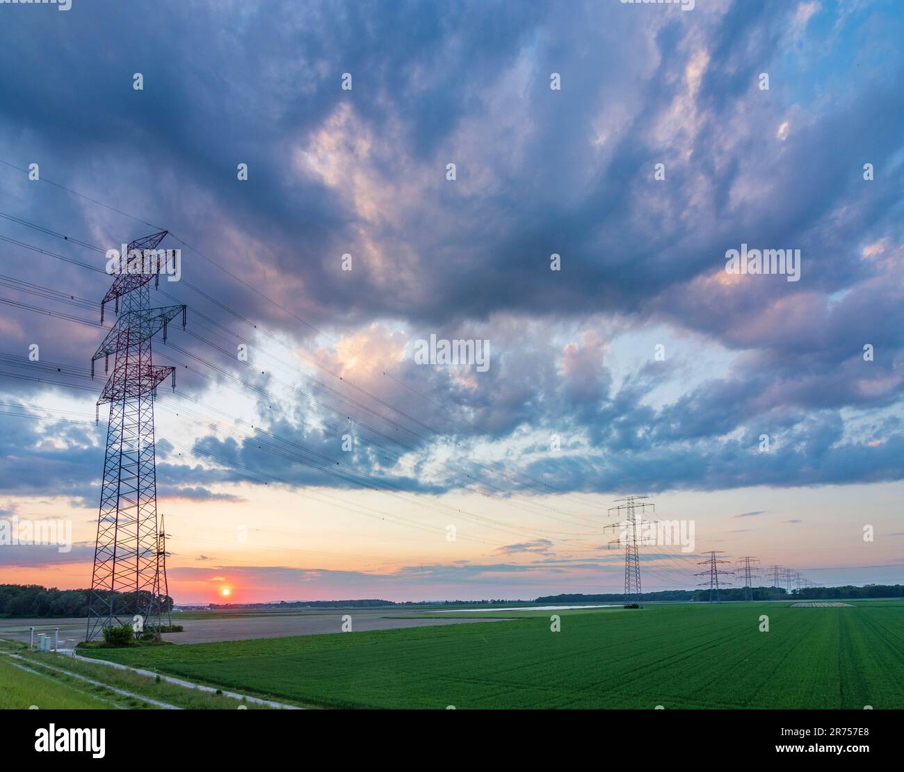 Groß-Enzersdorf, high voltage line, three-phase electric power ...