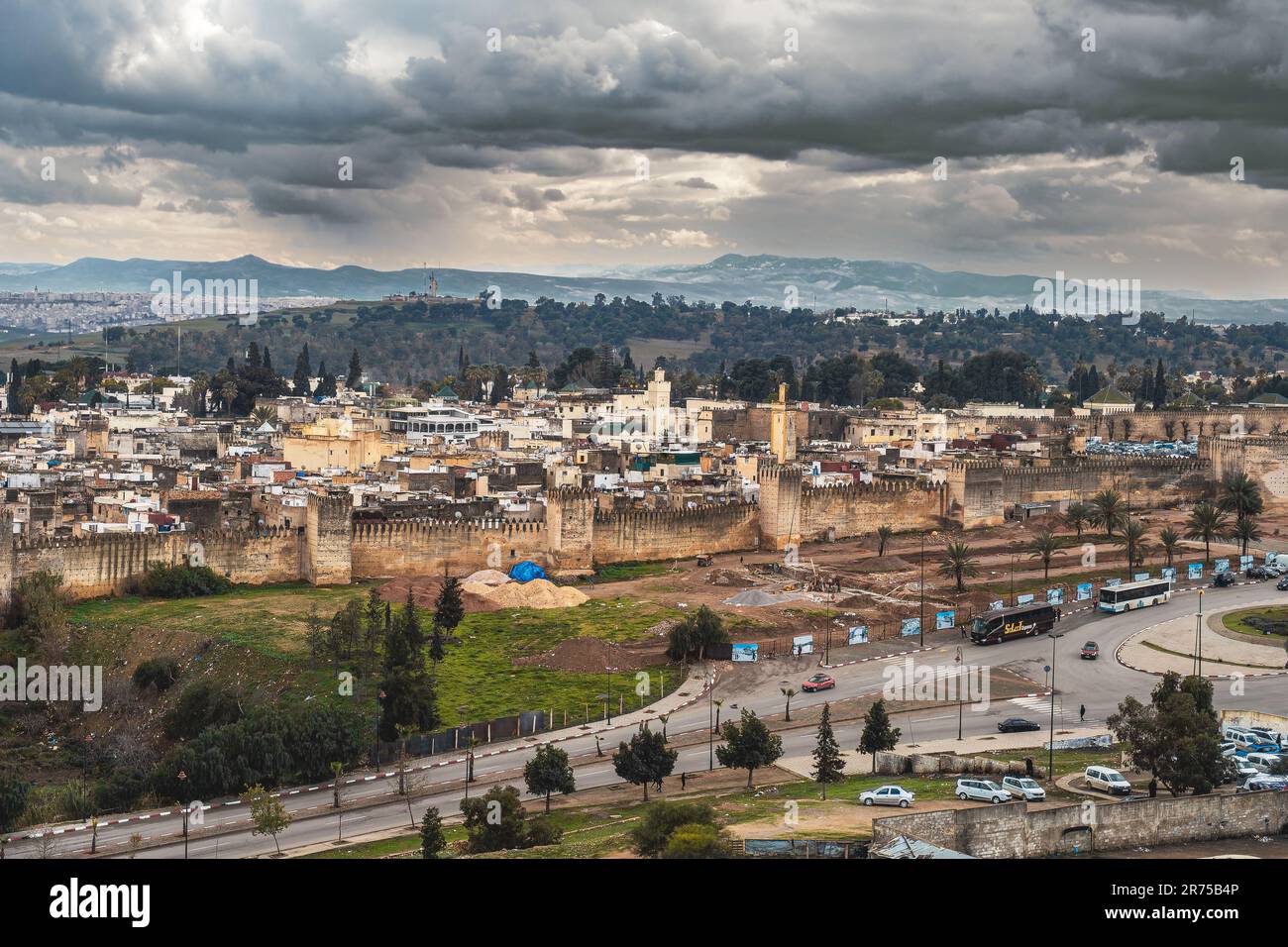 Fes fez fas hi-res stock photography and images - Alamy