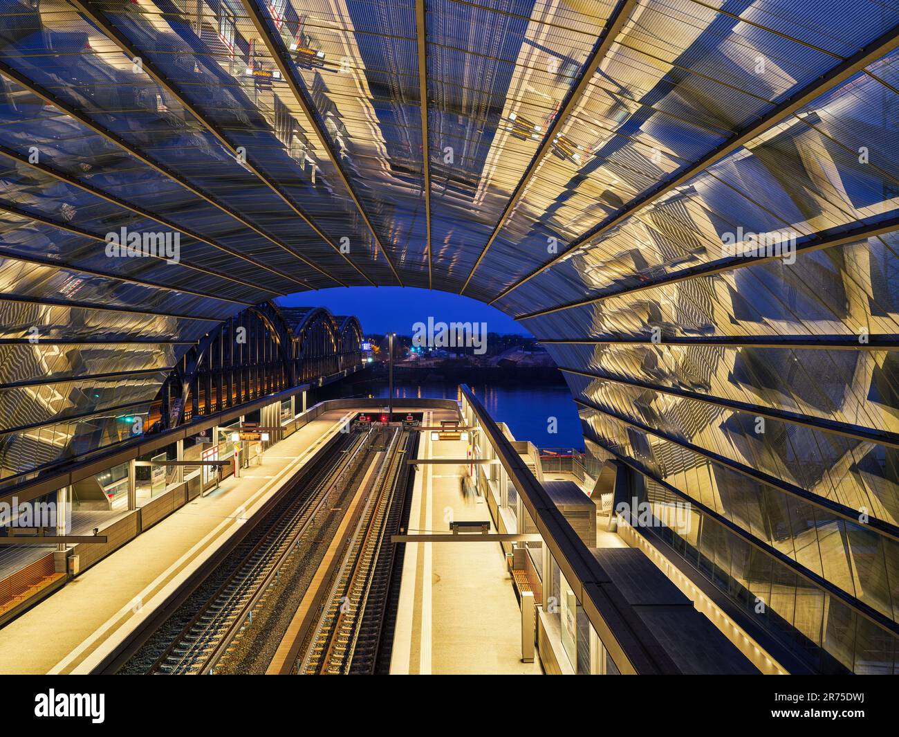 Staging station hi-res stock photography and images - Alamy