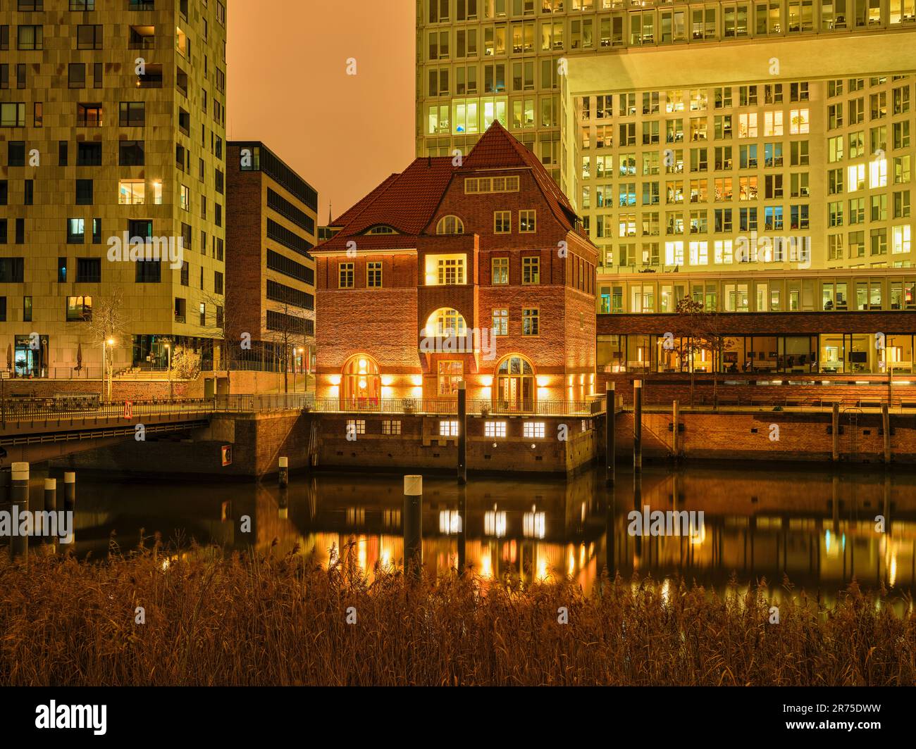 The Old Customs House on Ericusgraben, Hamburg Stock Photo - Alamy
