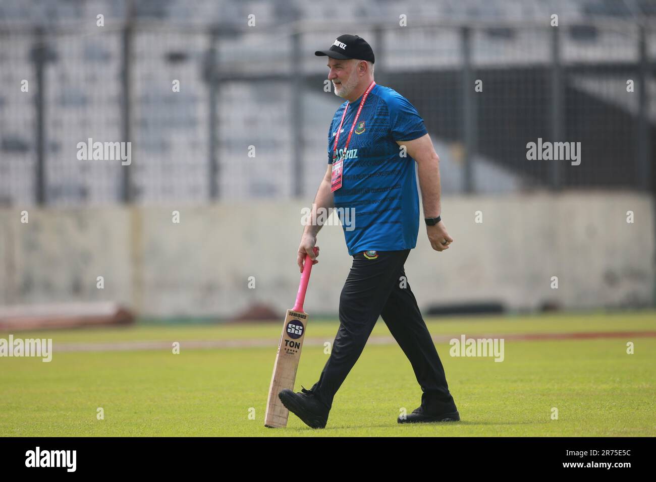 Psychologist for Tiger's Phil Jauncey as Bangladeshi cricketers attend ...