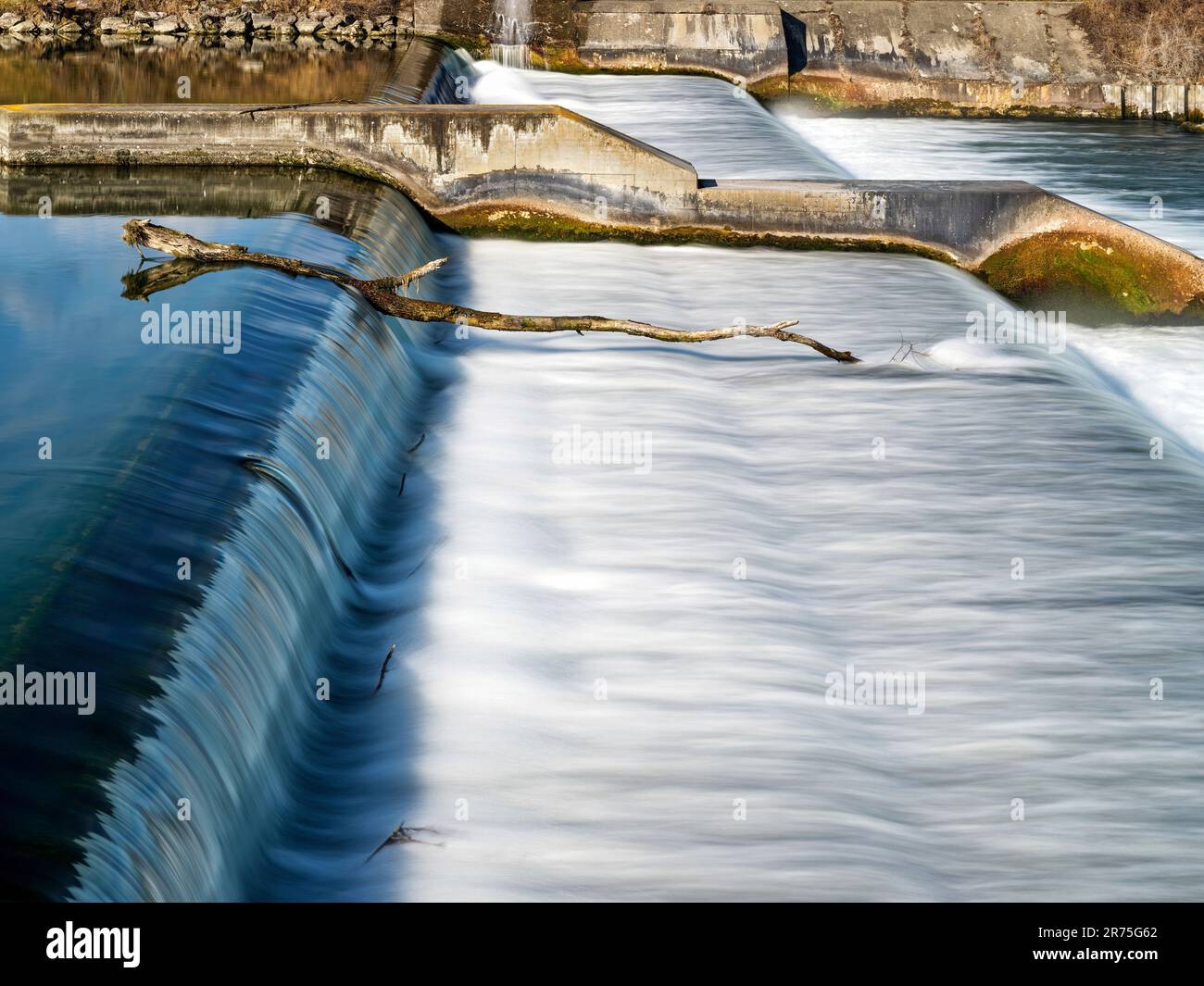 Cemented river hi-res stock photography and images - Alamy