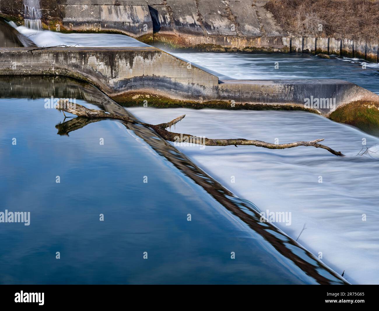 Riverbed sill at river kilometer 50.4 on the Lech, Augsburg Stock Photo ...