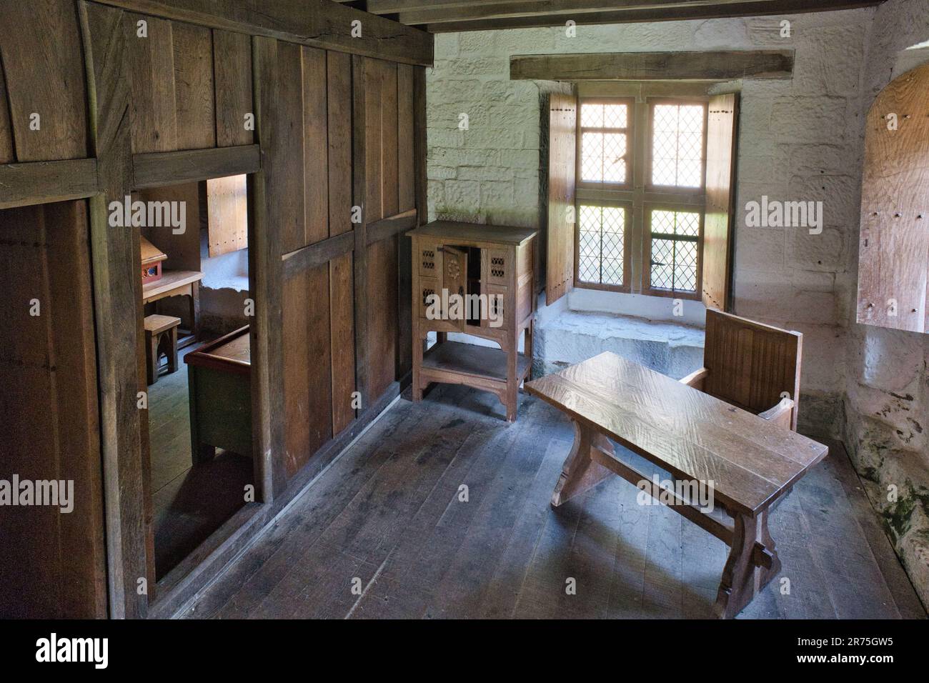 Monks cell hi-res stock photography and images - Alamy