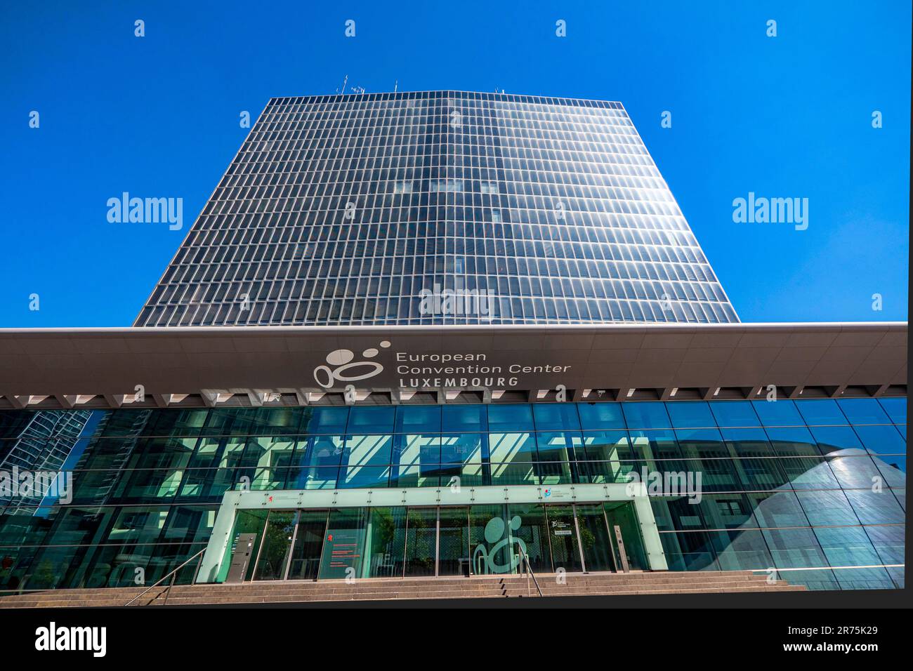 Convention center luxembourg hi-res stock photography and images - Alamy