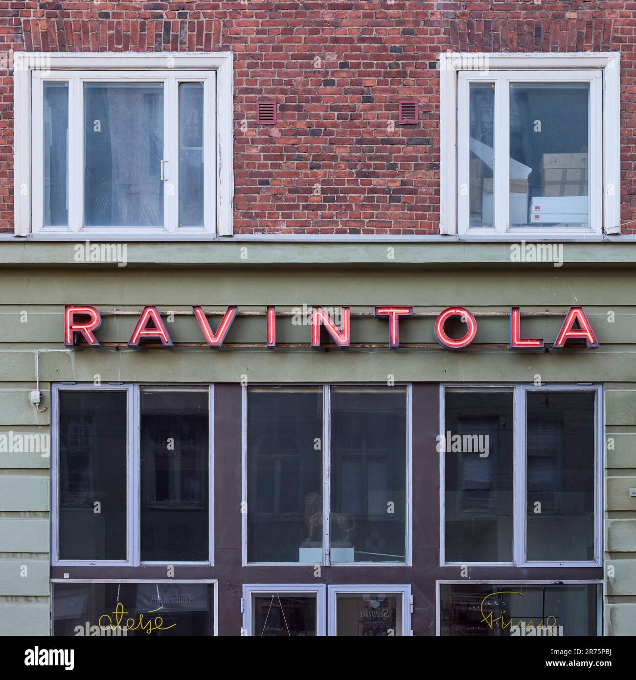 Europe restuarant hi-res stock photography and images - Alamy