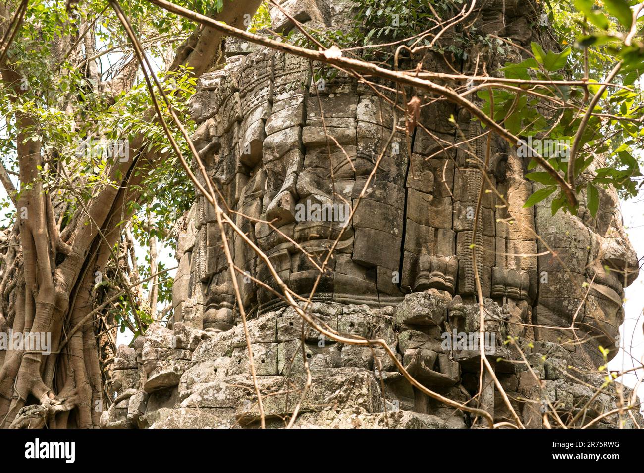 Angkor Thom ("Big City") was the last capital city of Angkorian Empire ...