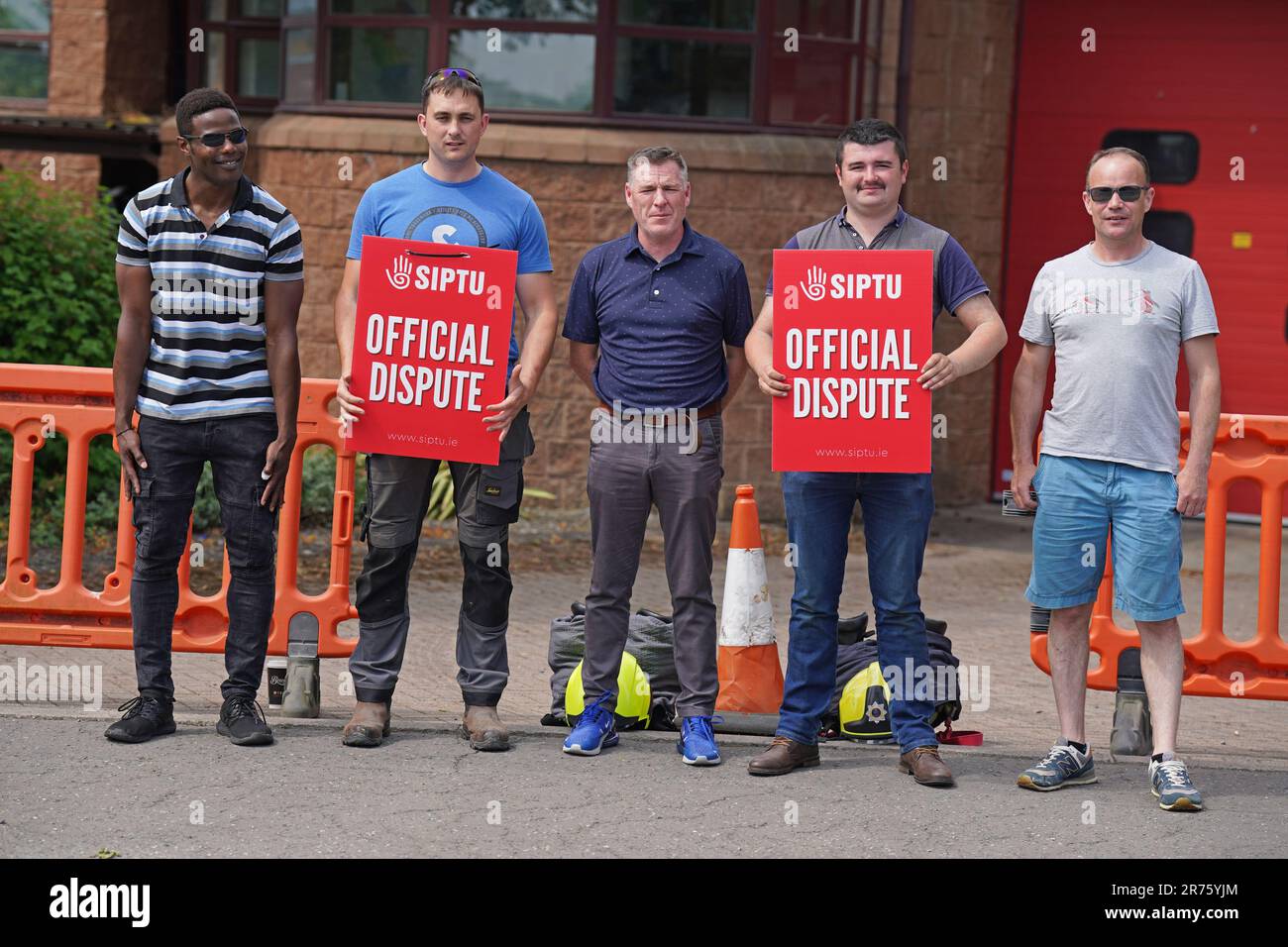 Retained fire station hi-res stock photography and images - Alamy