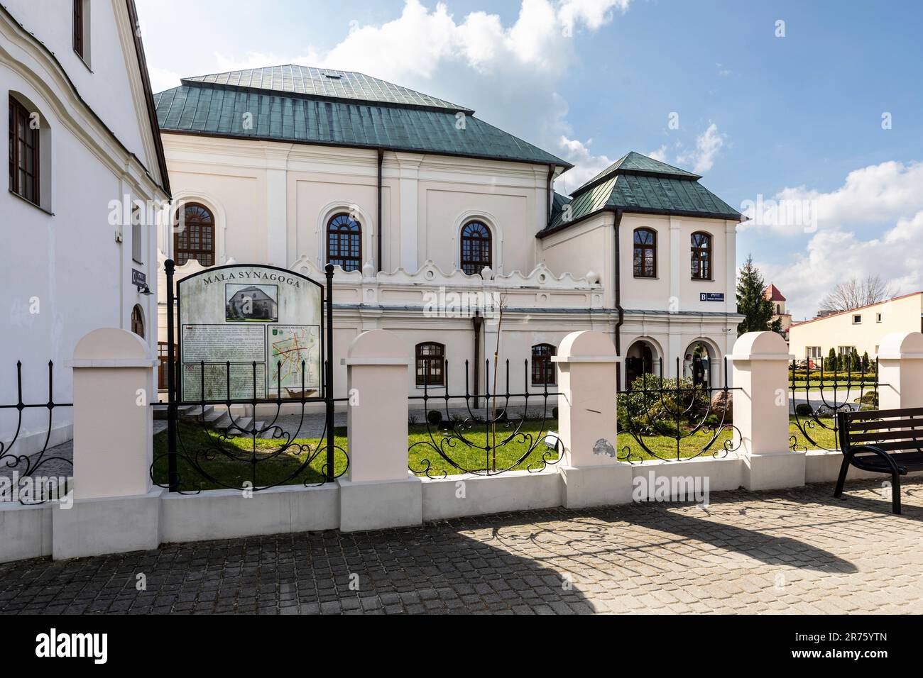 Wlodawa great synagogue hi-res stock photography and images - Alamy