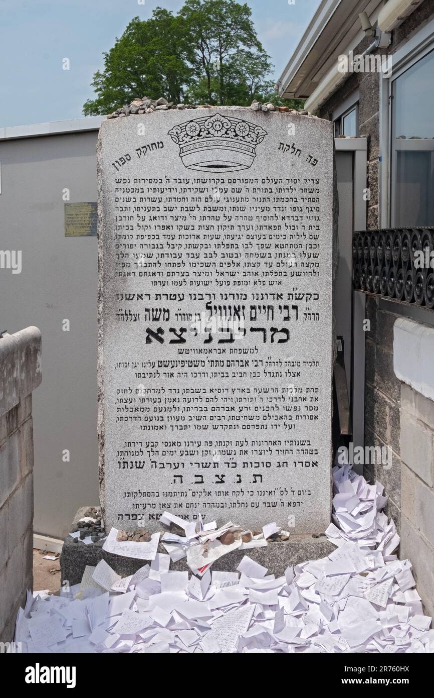 The burial place of the Ribnitz Rebbe Chaim Zanvil Abramowitz where ...