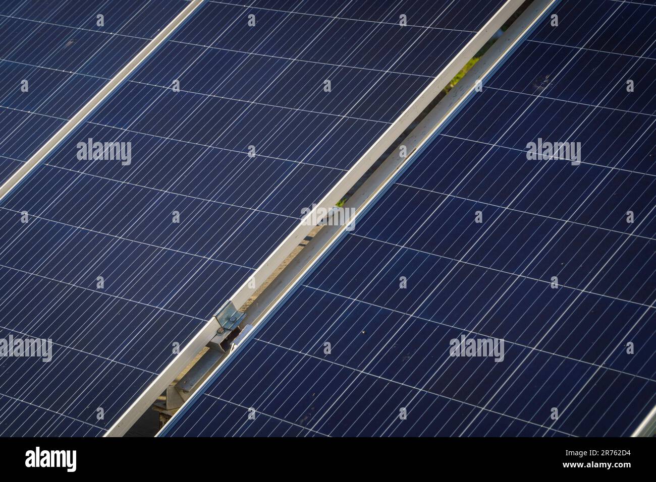 Solar connection hi-res stock photography and images - Alamy