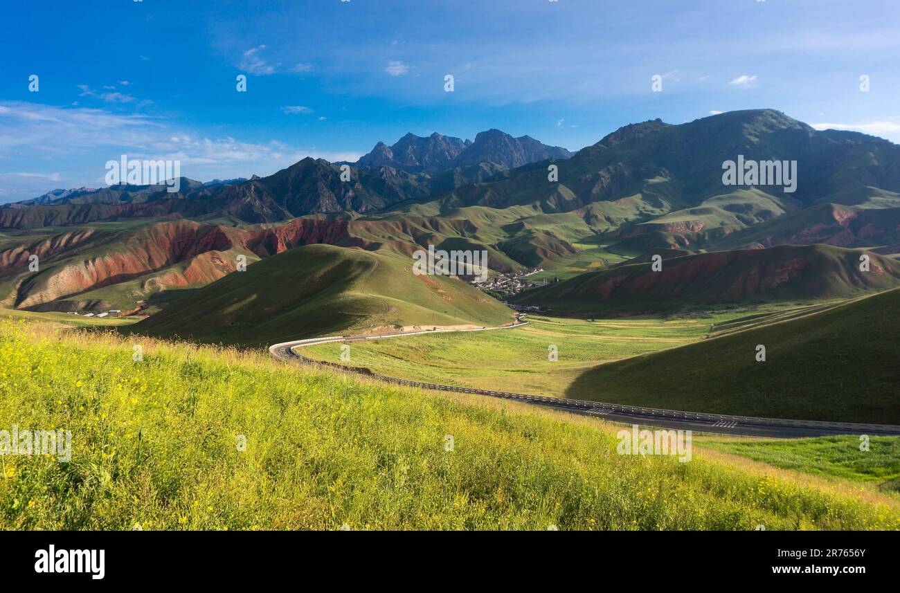 A stunning view of rolling mountains in the Qinghai region Stock Photo ...