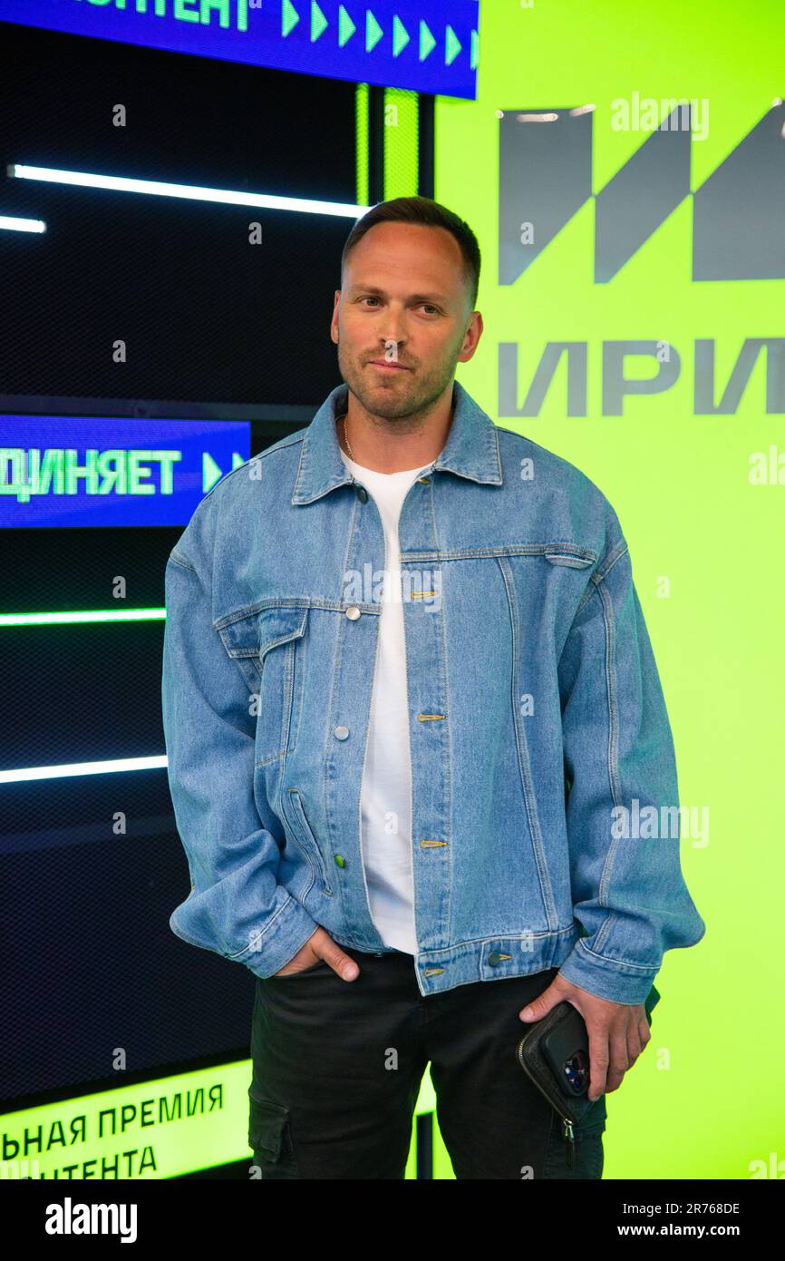 Moscow. Sports blogger Alexei Stolyarov before the IRI National ...