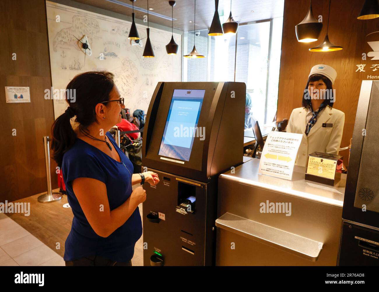 ROBOTS IN TOKYO Stock Photo - Alamy