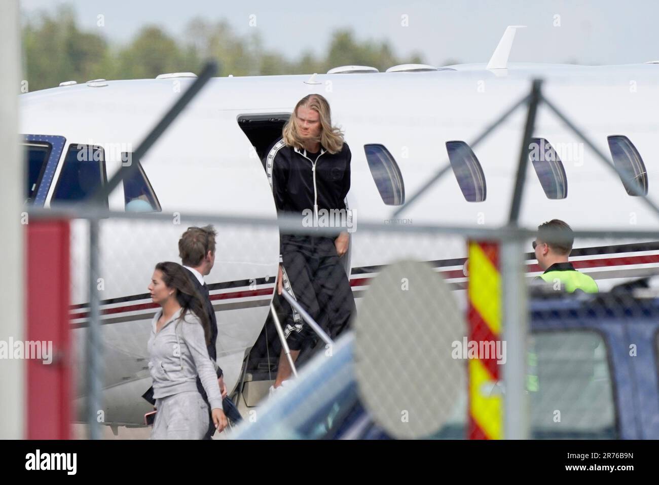Gardermoen 20230613.Erling Braut Haaland and his girlfriend Isabel ...