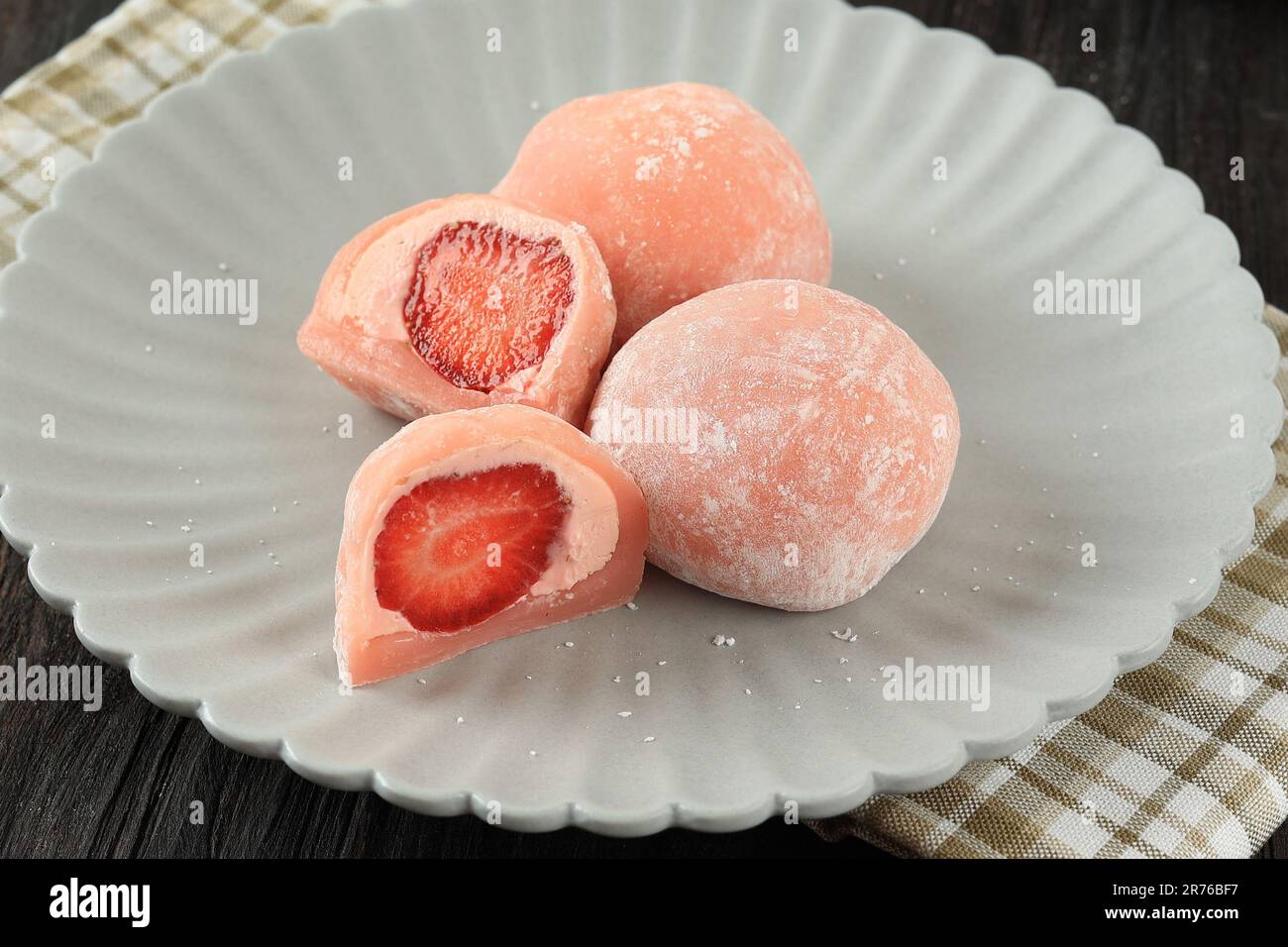 Japanese Strawberry Daifuku Ichigo Mochi with Red Bean Paste Stock Photo - Alamy