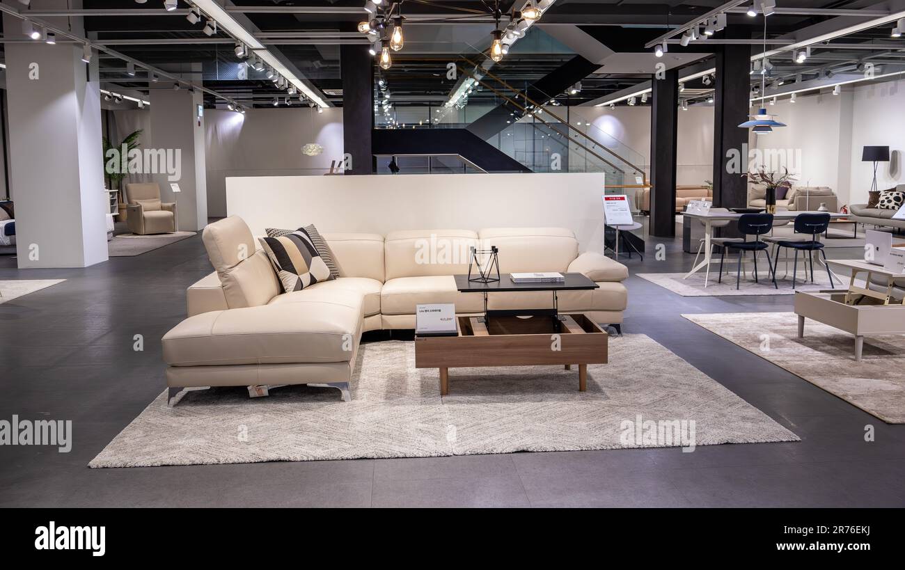 Custom sustainable home hi-res stock photography and images - Alamy