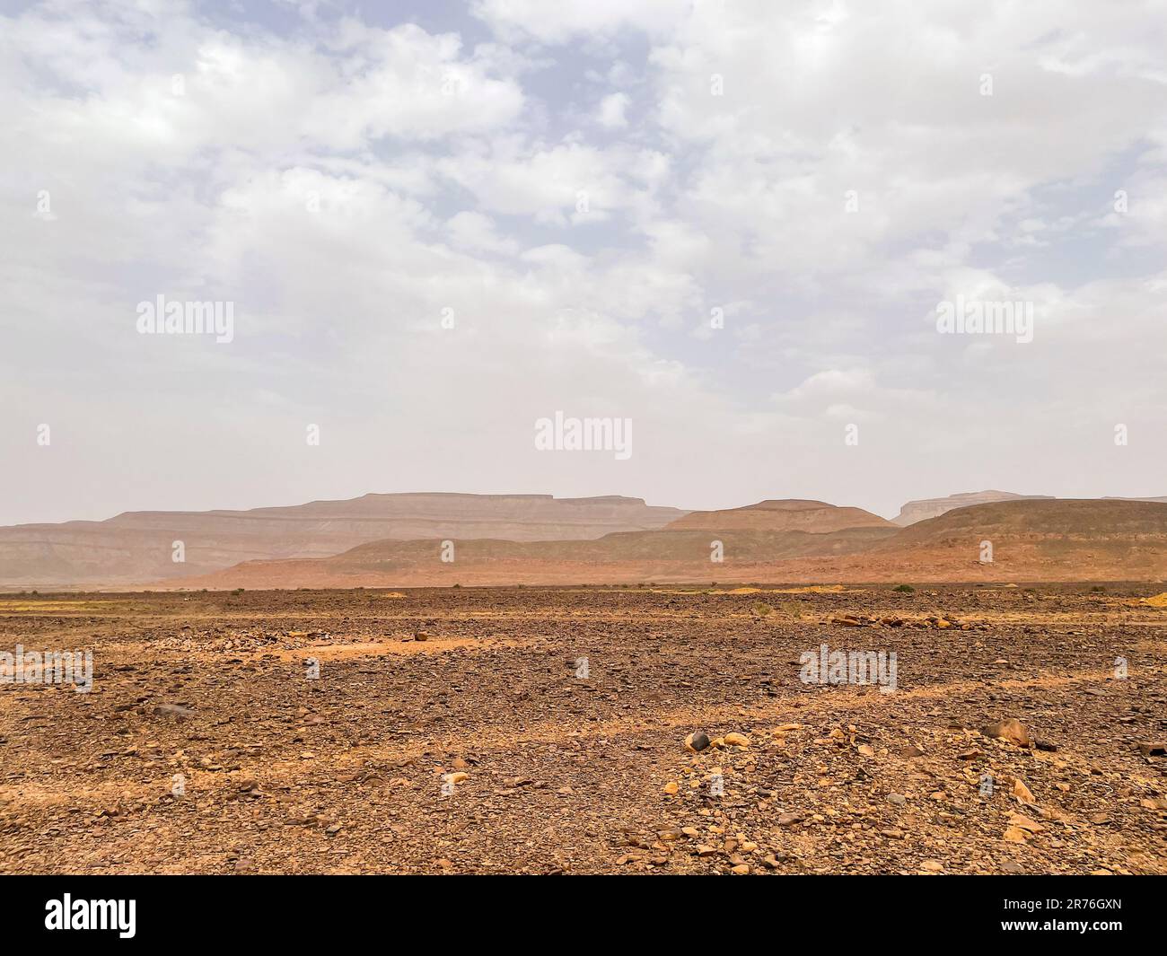 Mauritania, Adrar region, surroundings of Atar, landscape Stock Photo ...