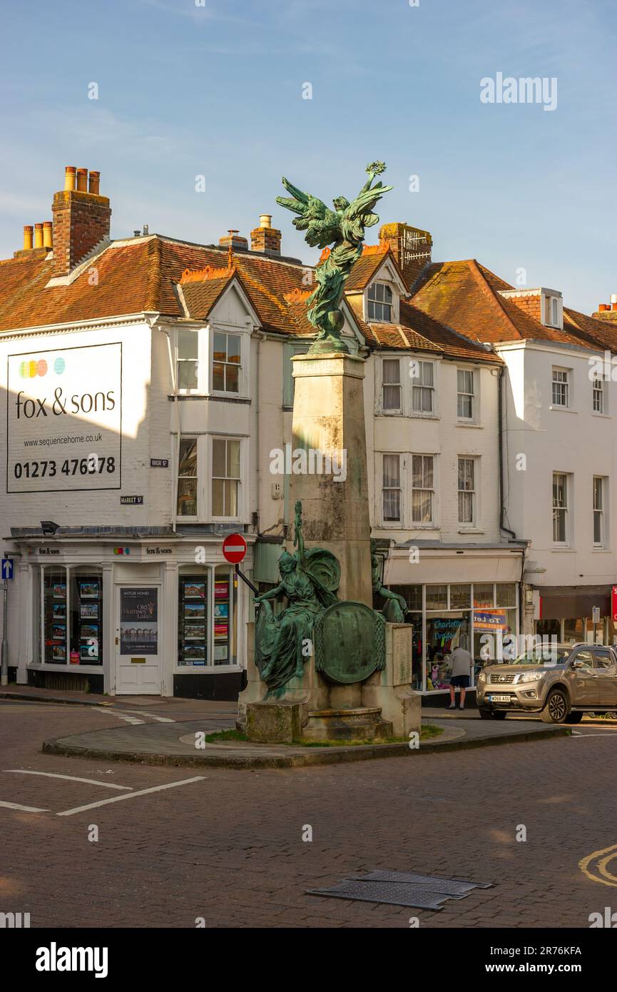 Lewes War Memorial, Lewes, East Sussex, England Stock Photo - Alamy