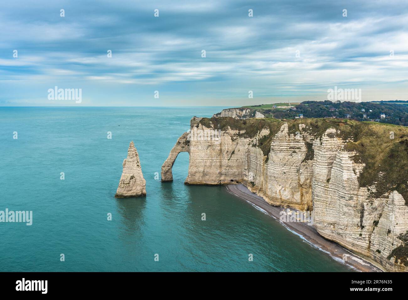 White cliffs of Etretat and the Alabaster Coast, Normandy, France Stock ...