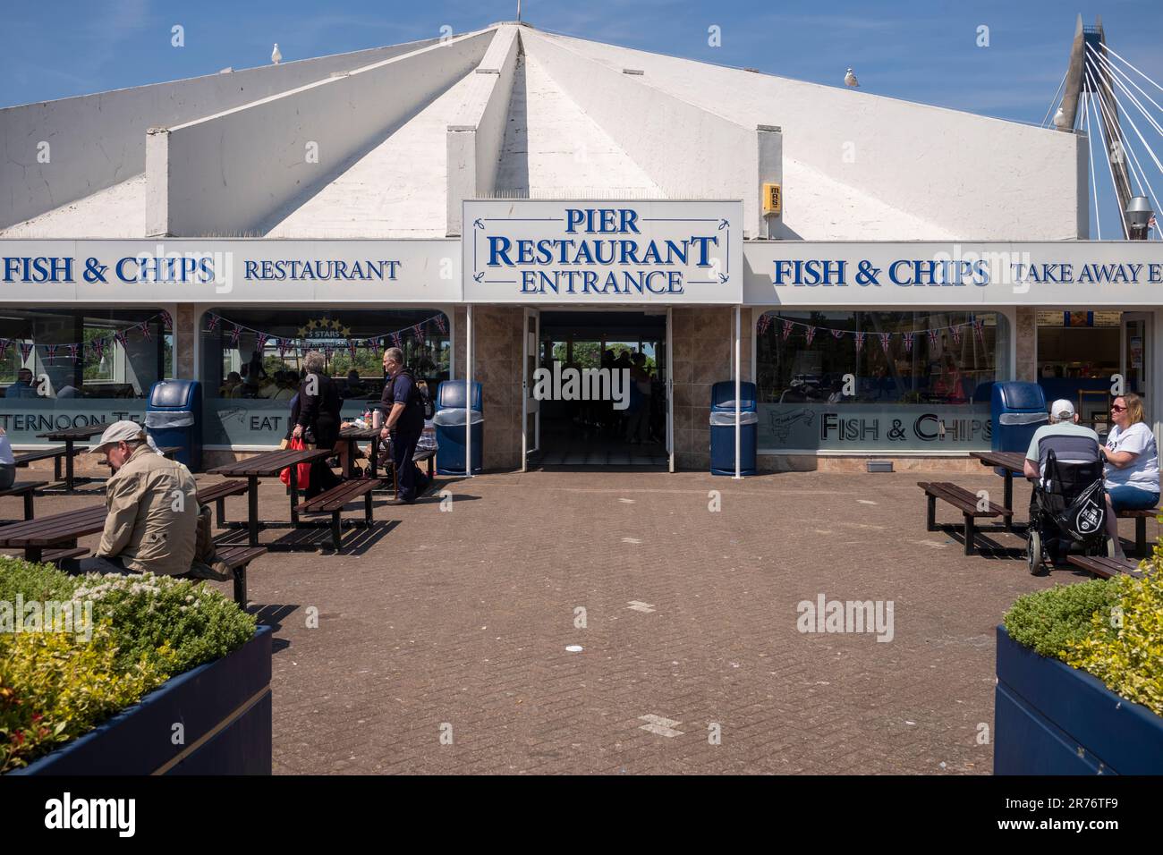 Merseyside resort hi-res stock photography and images - Alamy