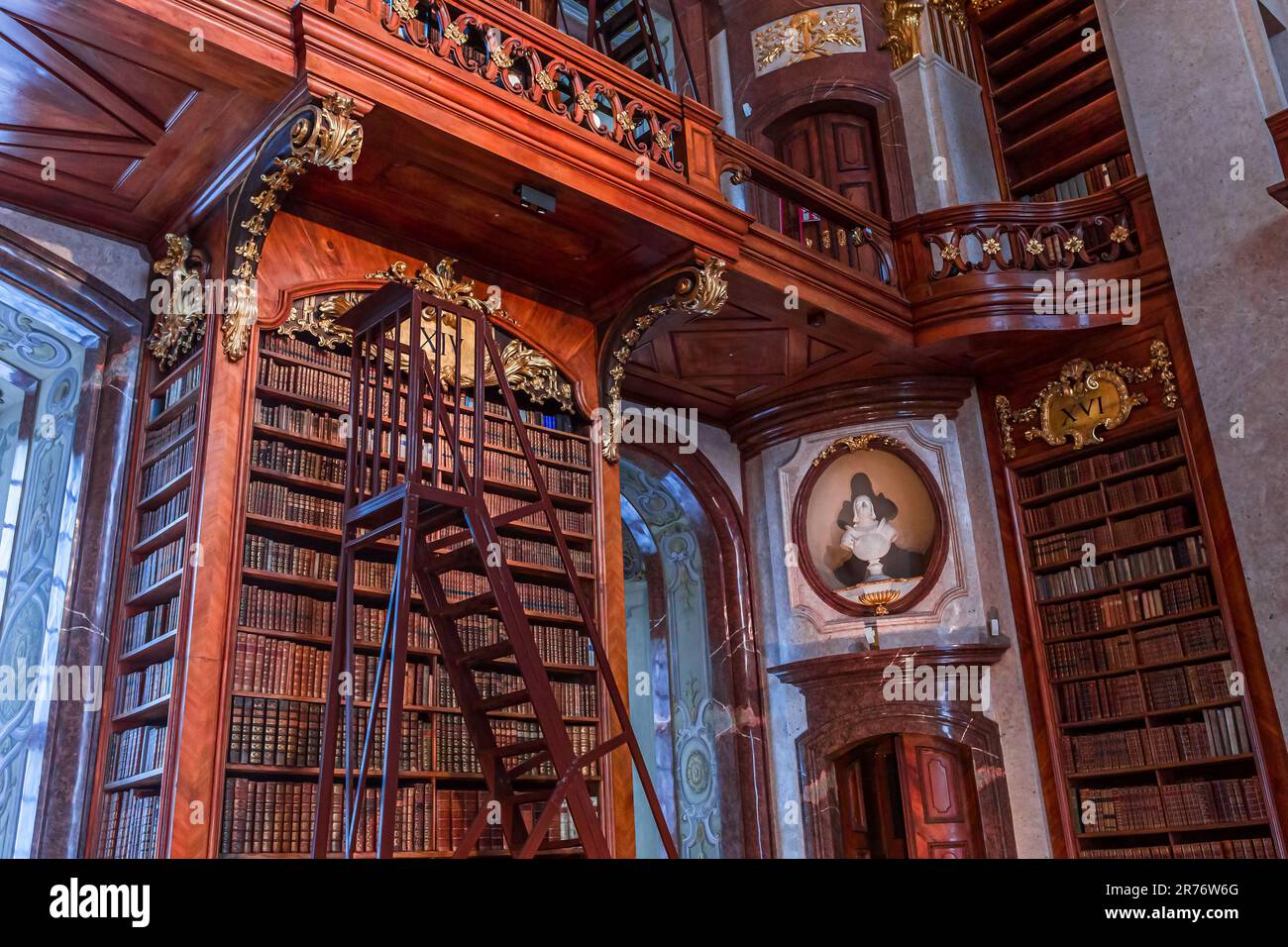 VIENNA, AUSTRIA, MAY 24, 2023 : interiors, frescoes and architectural ...