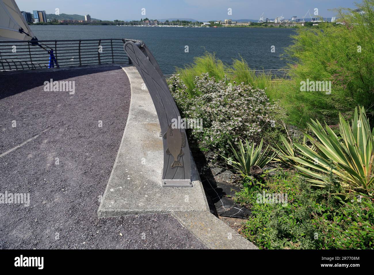 Fish artwork detail on railings, Cardiff Bay Barrage. . June 2023 ...