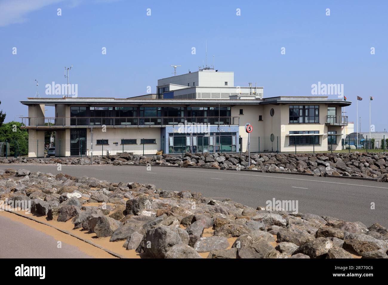 ABP Offices (Associated British Ports), Cardiff Bay Barrage. Offices ...