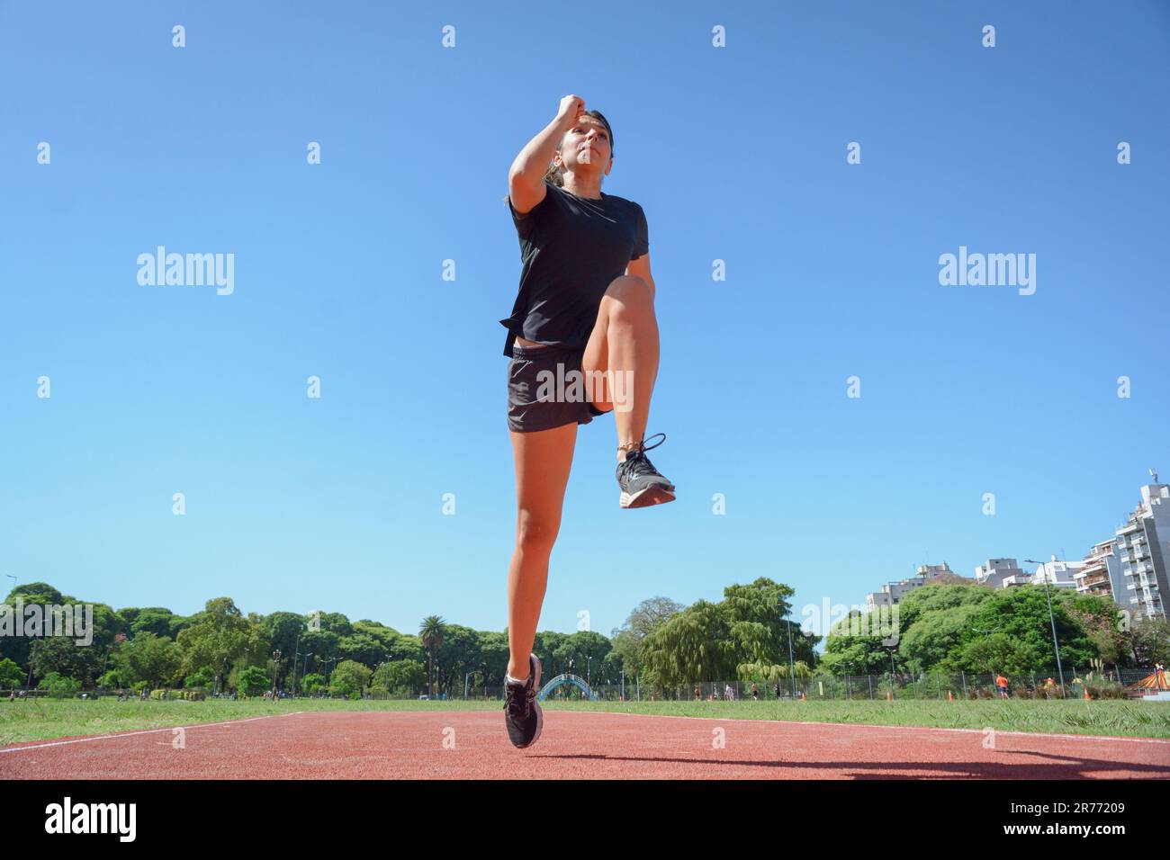 One leg jump hi-res stock photography and images - Alamy