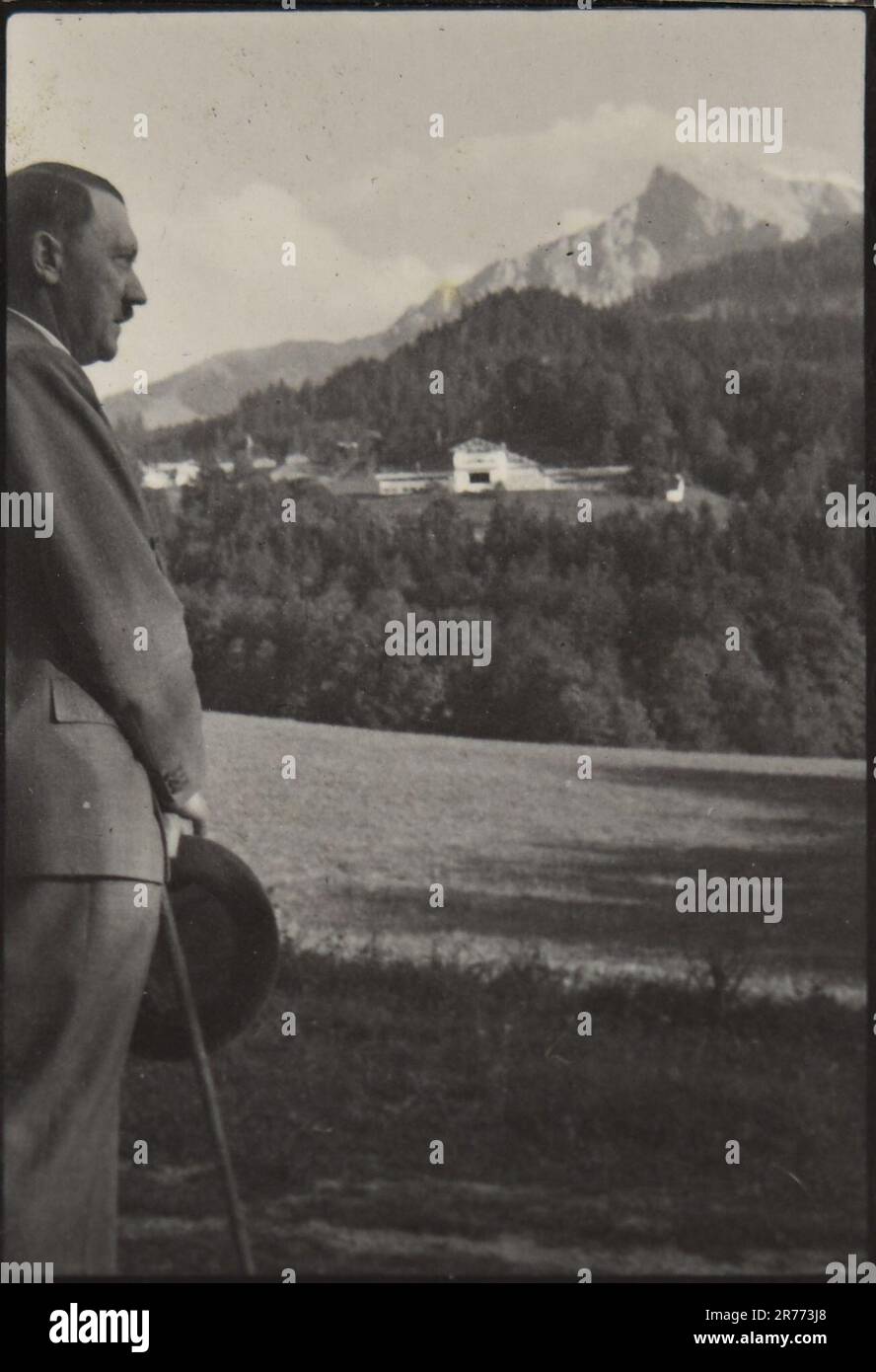 Adolf hitler bavarian nazi hi-res stock photography and images - Alamy