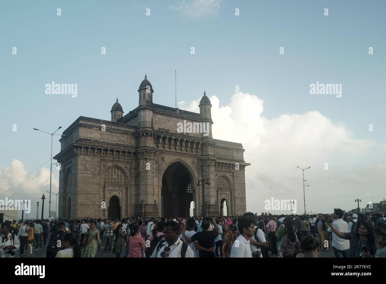 Gateway of India. Tourist come to visiting the Gateway of India and ...