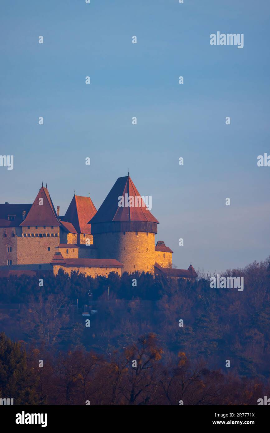 Kreuzenstein castle hi-res stock photography and images - Alamy