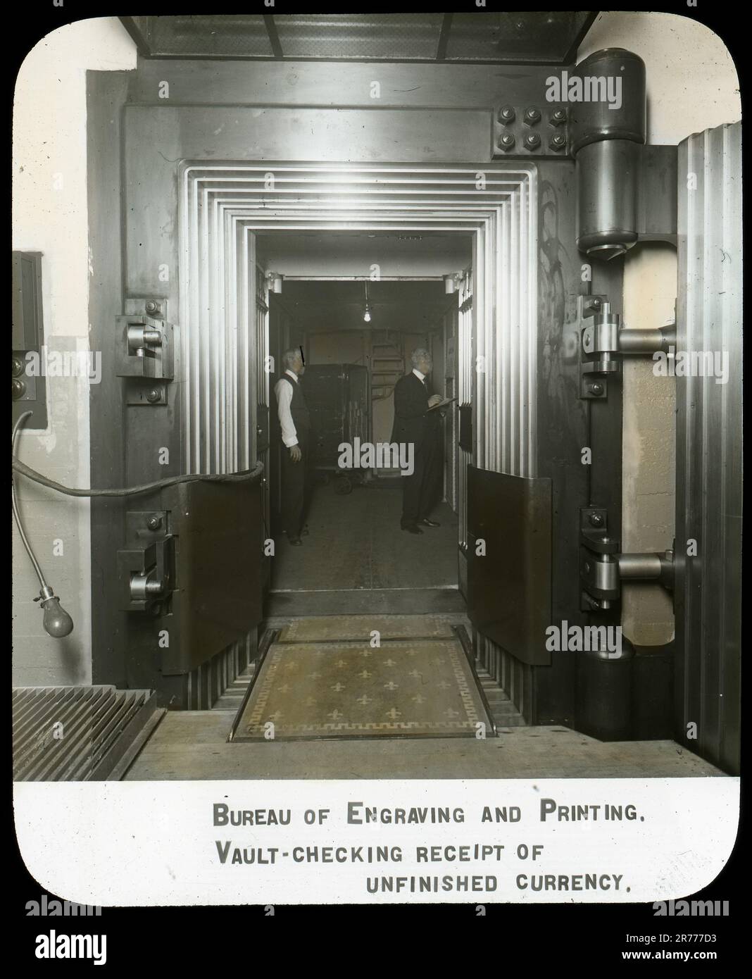 Treasury department vault hi-res stock photography and images - Alamy