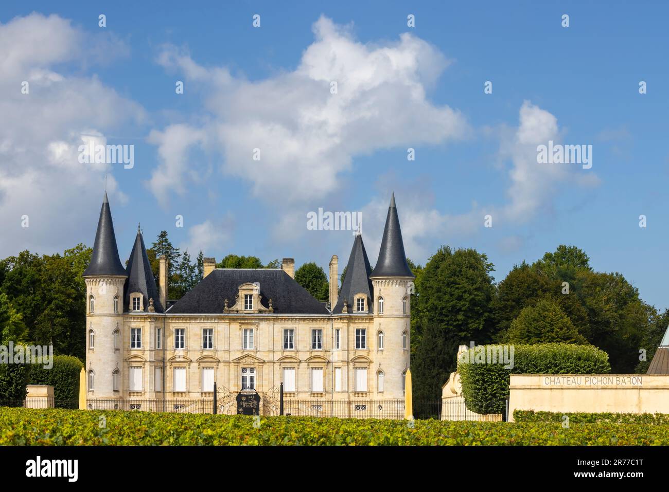 Baron de pichon hi-res stock photography and images - Alamy
