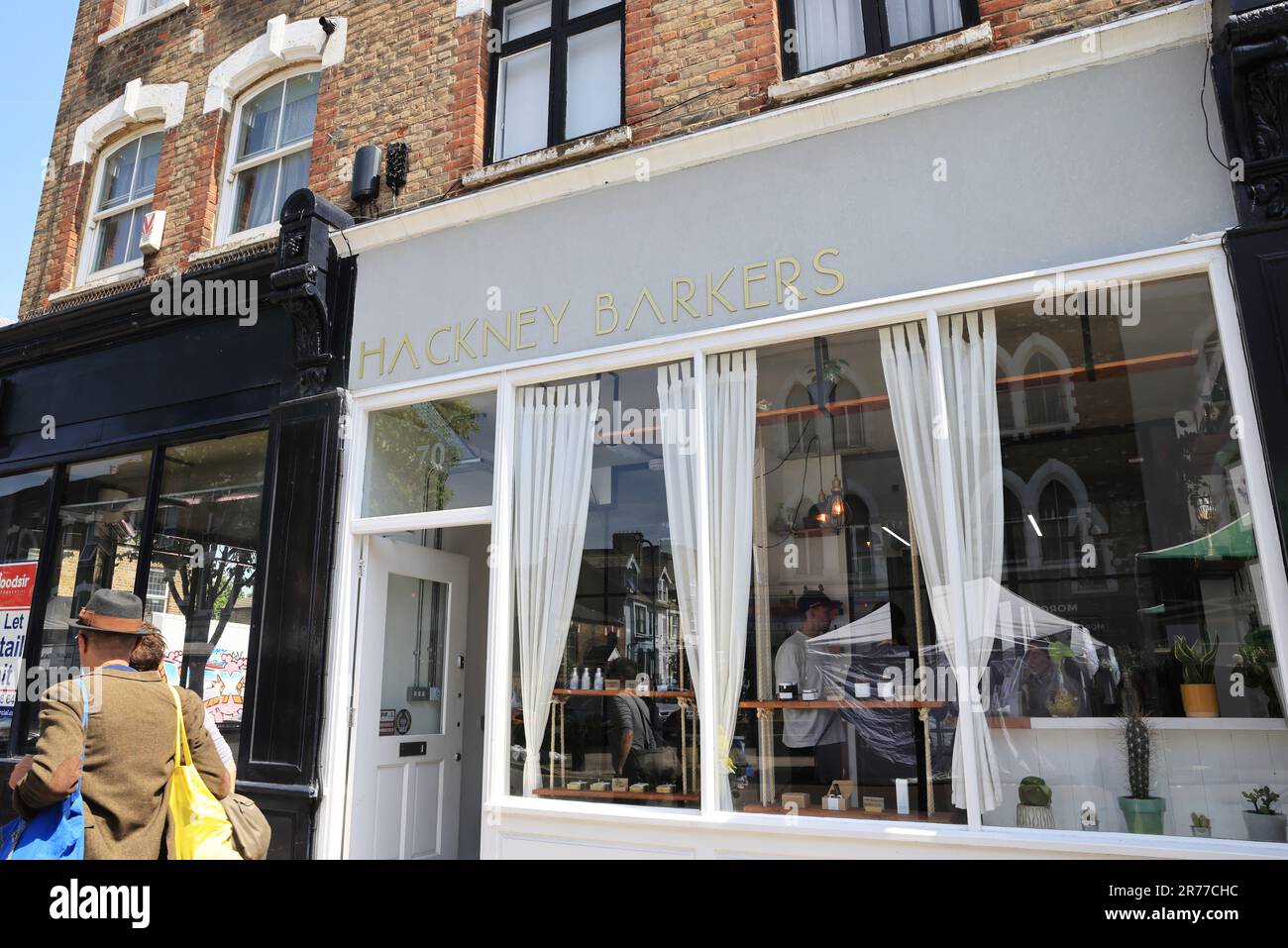 Hackney barkers hi-res stock photography and images - Alamy