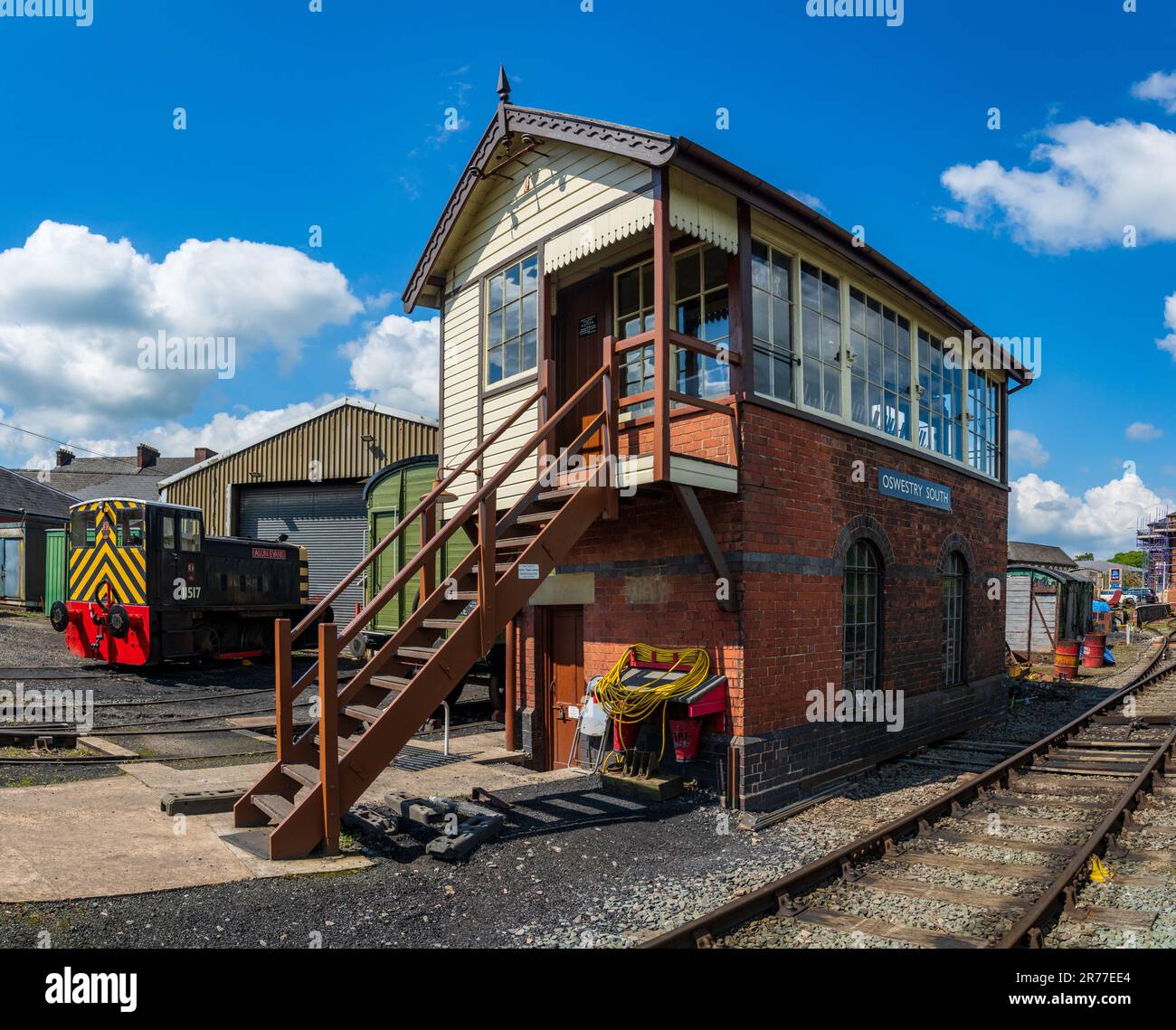 Building housing the railway signal control levers for Oswestry South ...