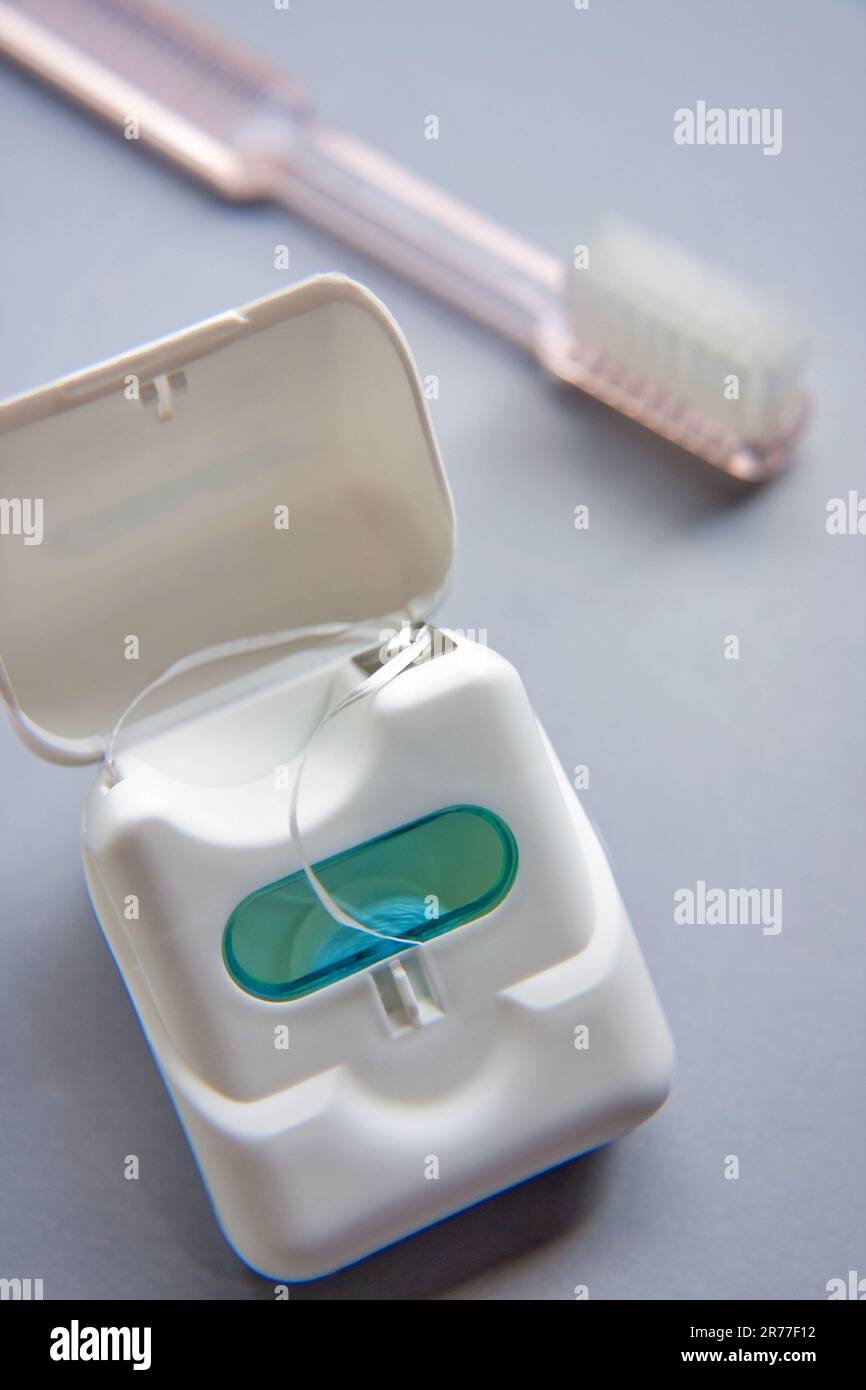 Dental tape hi-res stock photography and images - Alamy