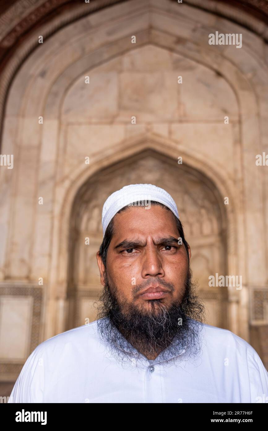 Muslim man visits mosque at Taj Mahal, UNESCO World Heritage Site, Agra ...