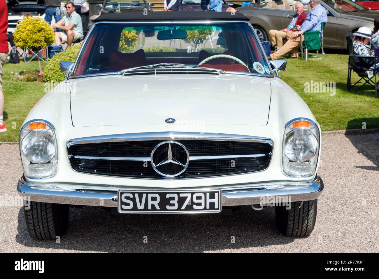 vintage 1970 cream Mercedes Benz W113 230SL US Spec SVR 379H cabriolet ...
