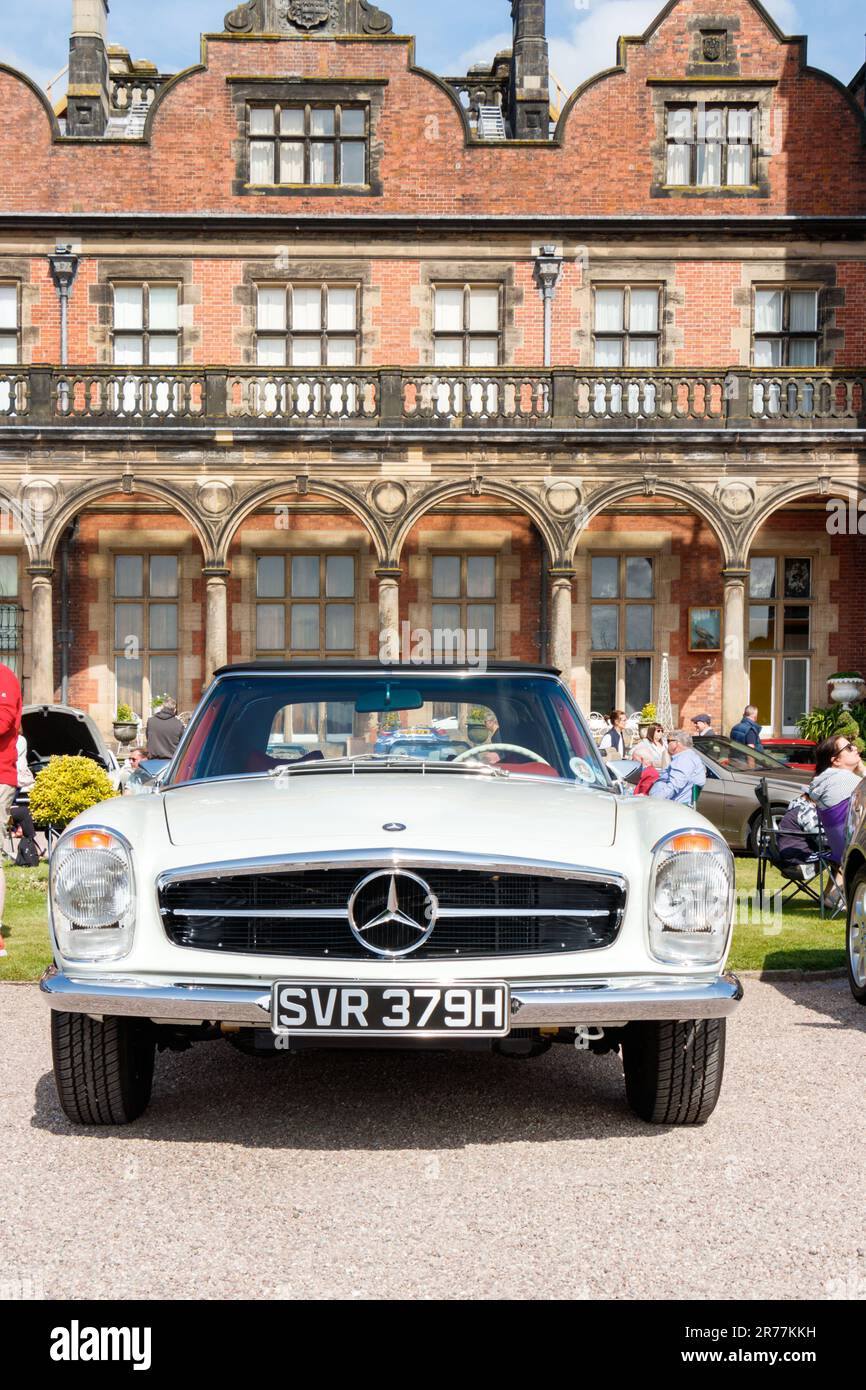 vintage 1970 cream Mercedes Benz W113 230SL US Spec SVR 379H cabriolet ...