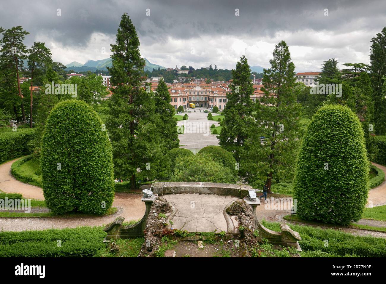 Estense palace hi-res stock photography and images - Alamy