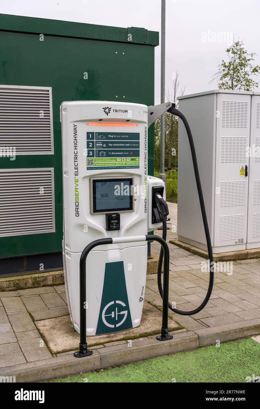 Midlands, UK - 13 May 2023: Out of service electric car charging point on motorway Stock Photo ...