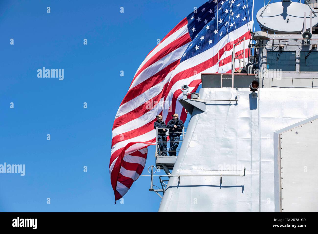 June 10, 2023 - At Sea - Midshipman Catherine Schlosser, left, and ...